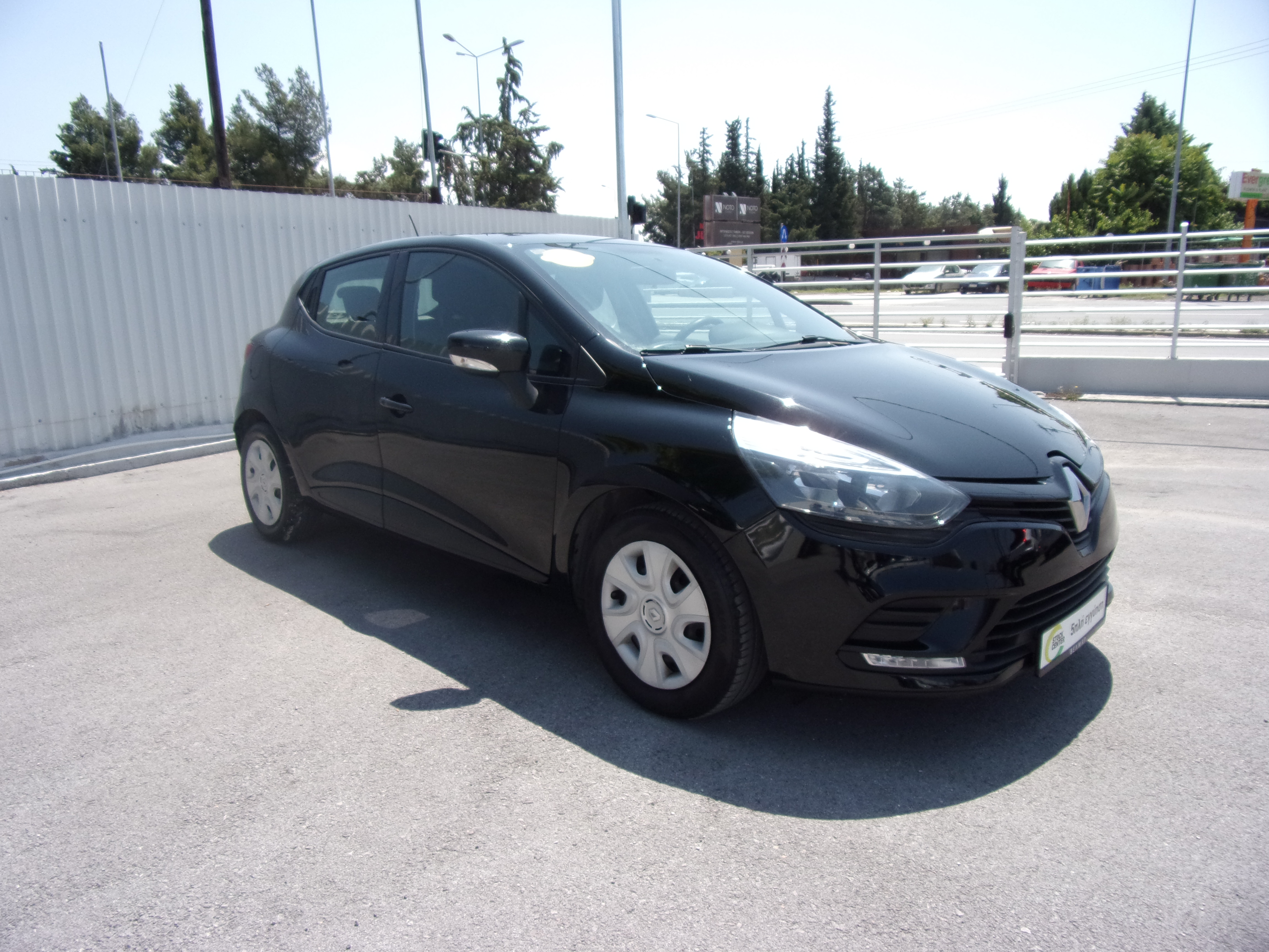 Renault - Clio - AUTHENTIC 5ΠΛΗ ΕΓΓΥΗΣΗ - Μαύρο - 2017 | Stock Center