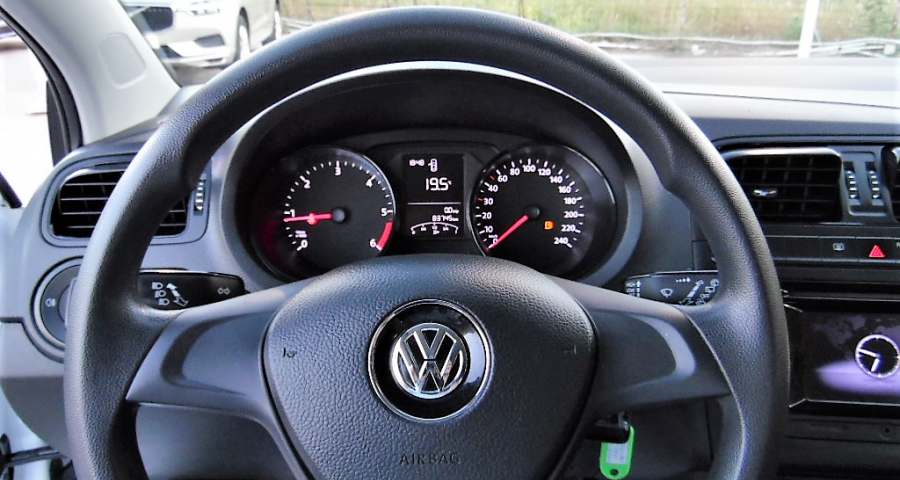 Volkswagen - Polo - VAN TREND DIESEL - Ασπρο - 2016 | Stock Center