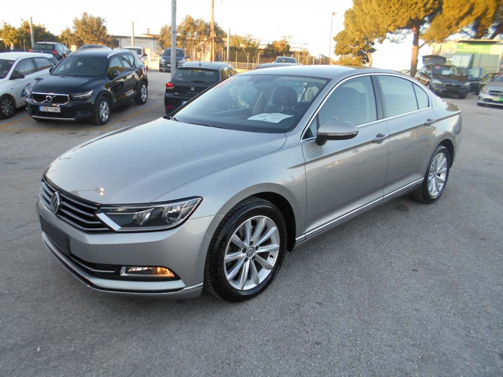 Volkswagen - Passat - HIGHLINE 1.4 150HP - Ασημί - 2017 | Stock Center