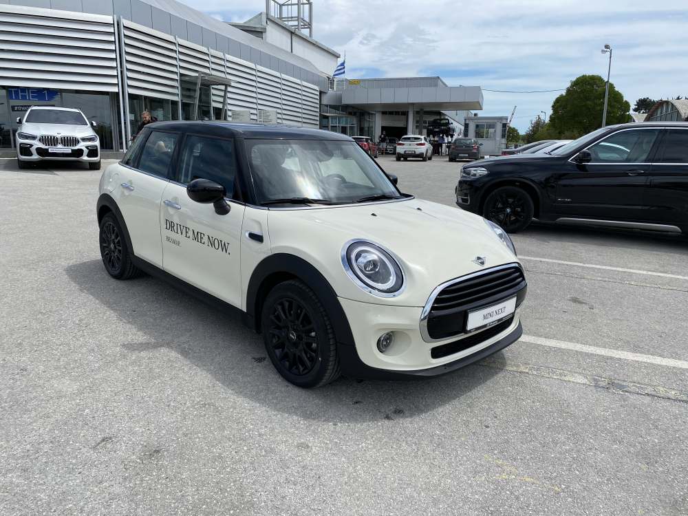 Mini - Cooper - PEPPER PLUS - Ασπρο - 2021 | Stock Center